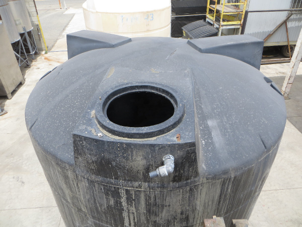 3000 gallon poly tank | 3000 gallon poly tank